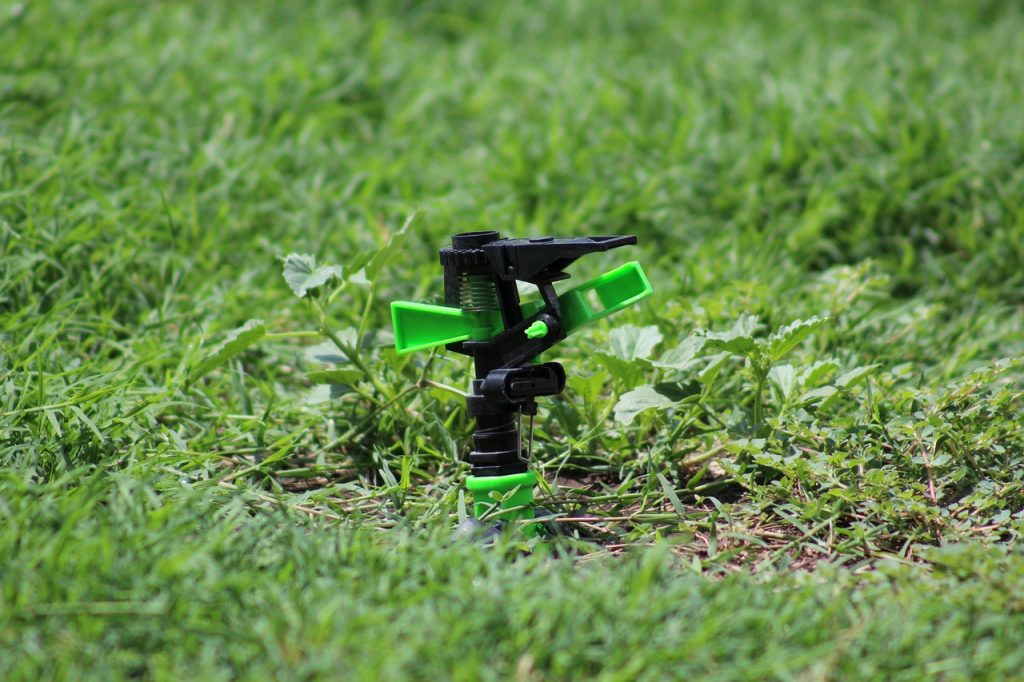 10 Best Sprinkler for 2 Acres - FarmTilling