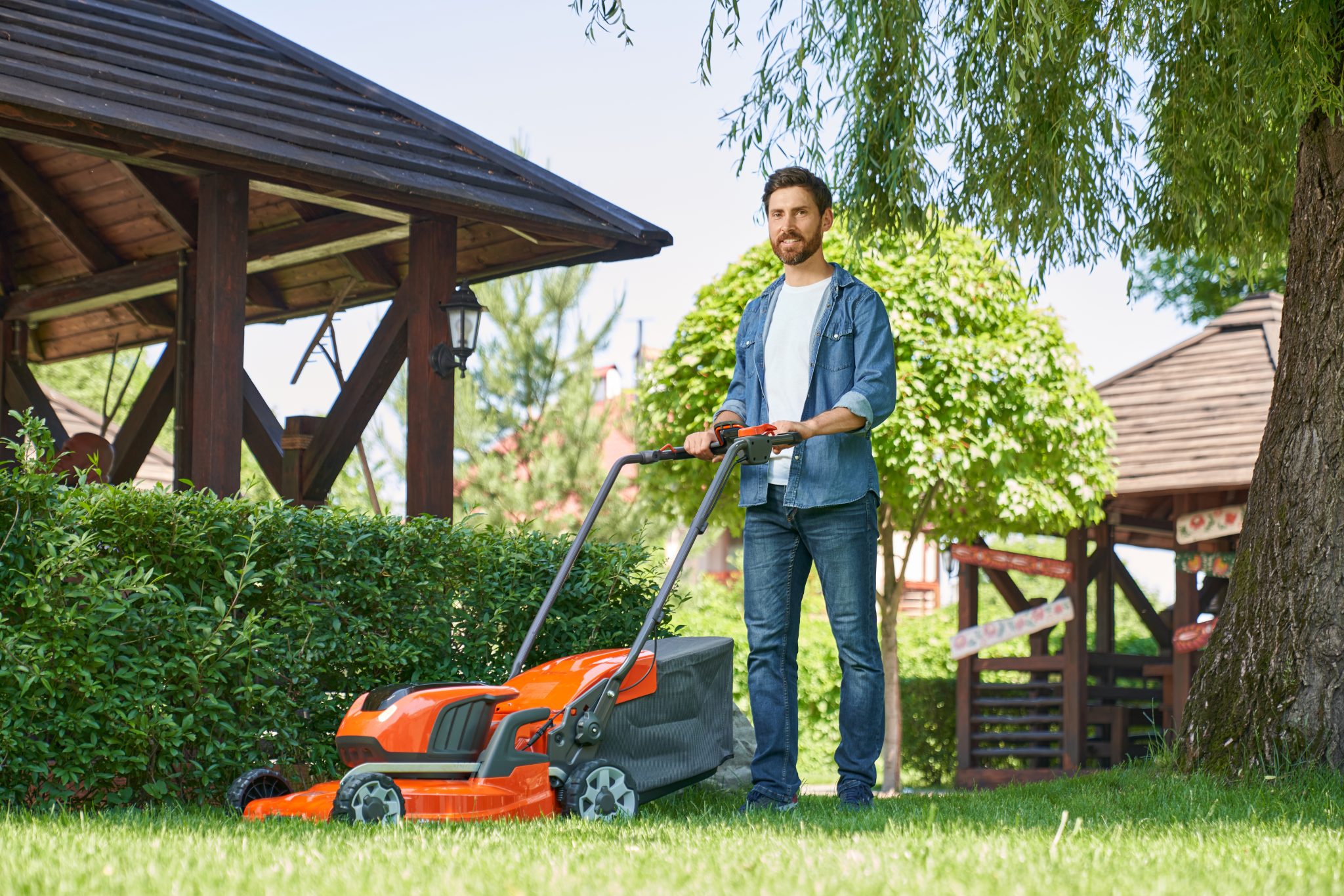 What To Do To My Lawn In October? - FarmTilling